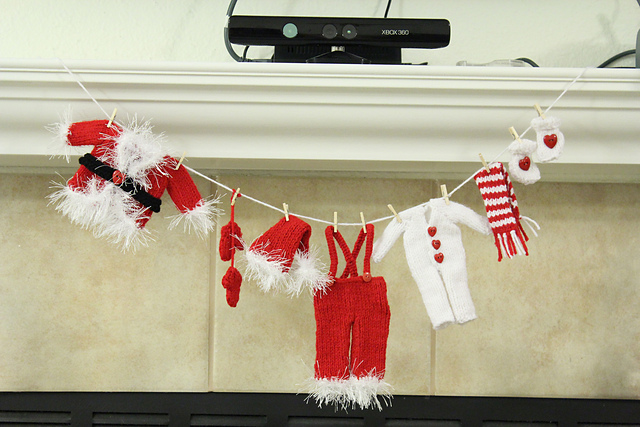Ravelry: -dee-'s Santa Clothesline Garland