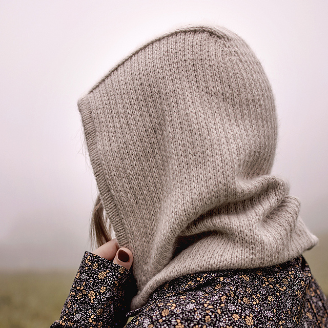 Ravelry: Tysta Hood pattern by Eva Miehe