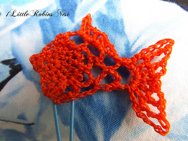 Ravelry: Lacy Goldfish Applique pattern by Robin Dykema