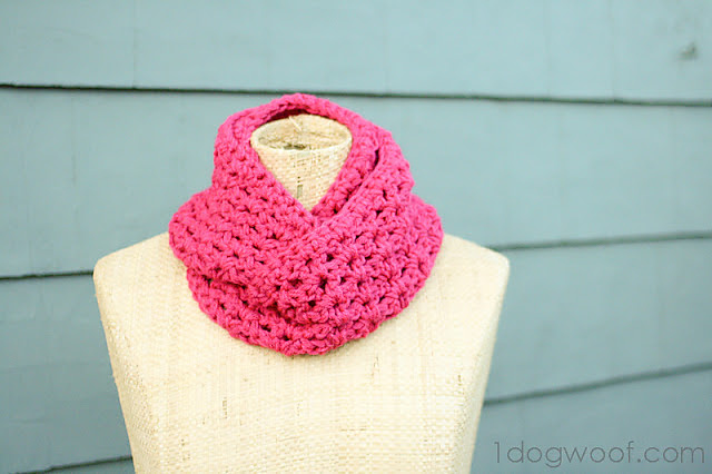 Ravelry: Double Strand Infinity Scarf pattern by ChiWei Ranck