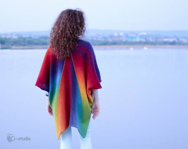 Ravelry: Vibrant color poncho pattern by ToBeStudio