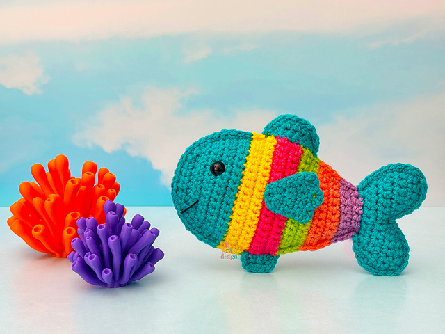 Ravelry: Mini Fish Kawaii Cuddler® pattern by Donna Beavers