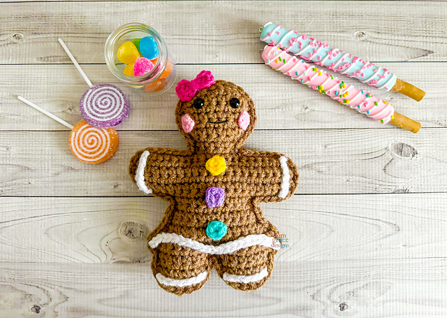 Ravelry: Mini Gingerbread Girl Kawaii Cuddler® pattern by Donna Beavers