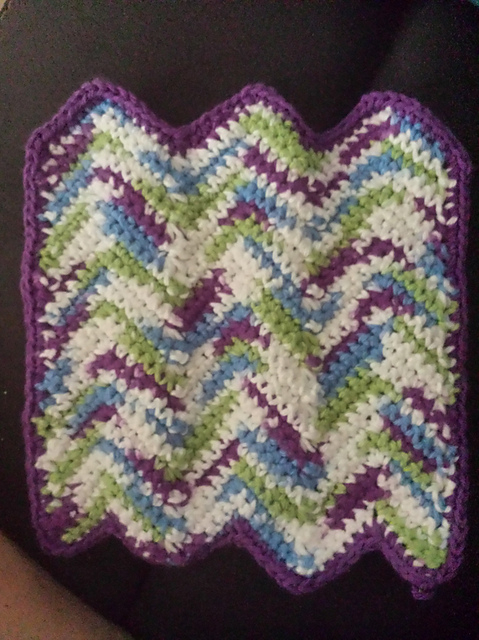 Ravelry: ripple dish cloth pattern by Lisa Hamblin