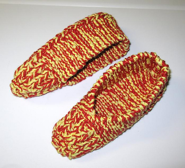 Ravelry: Pantoufles vite faites pattern by 3petitesmailles
