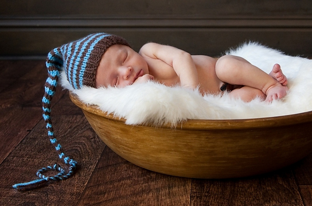 Ravelry: Striped Pixie Elf Munchkin Hat Photo Prop pattern by Angie Hartley