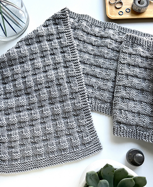 Ravelry: One More Chapter pattern by Fifty Four Ten Studio