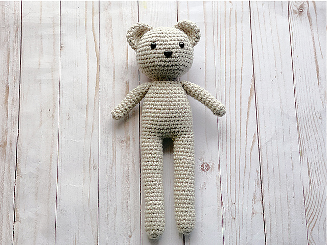 Ravelry: Long-Legged Bear pattern by Erica Dietz