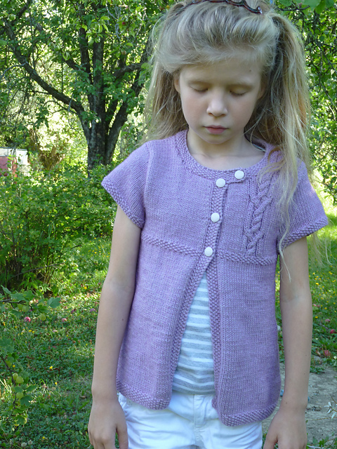 Ravelry: Phoebe pattern by Sarah Hatton