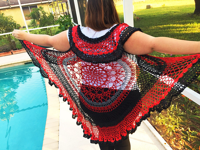 Ravelry: ACountryYarn's Lotus Mandala Duster (Sleeveless)