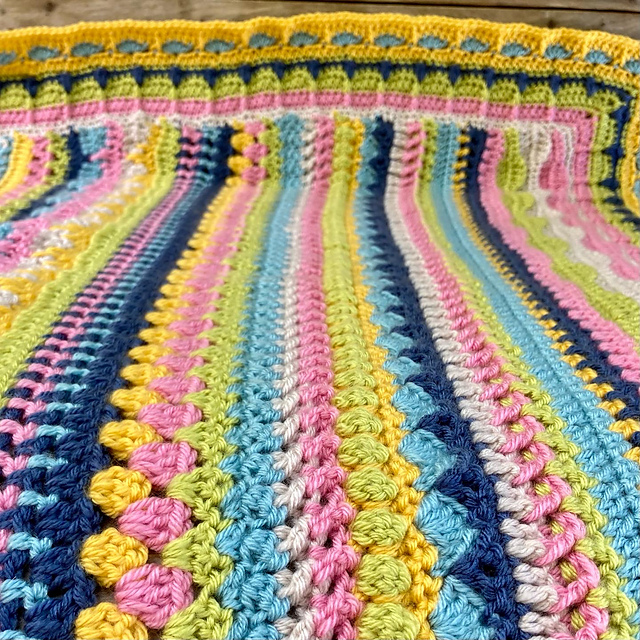 Ravelry: ACountryYarn's Meleri Blanket