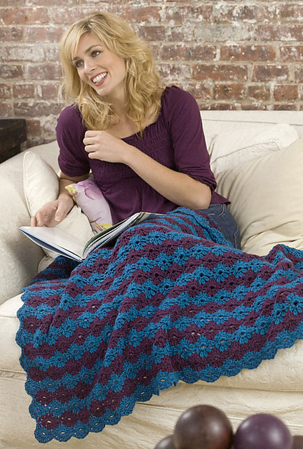 Ravelry: Winter Posies Lap Robe pattern by Andrea Graciarena