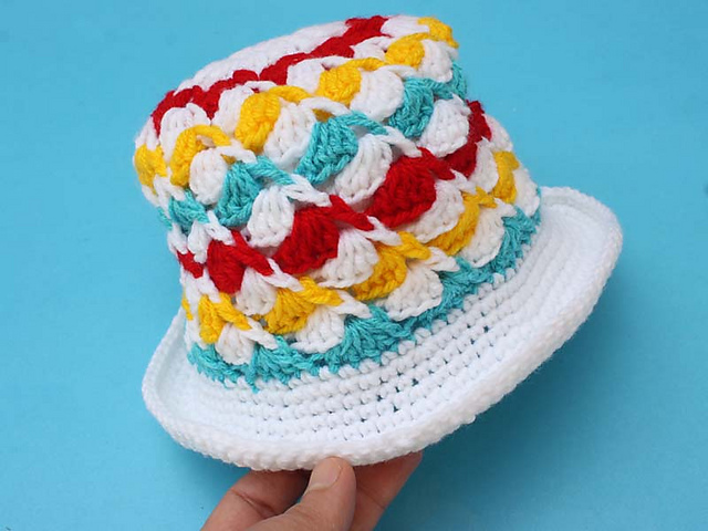 Ravelry: Beautiful Sunshine Hat pattern by AamraGul