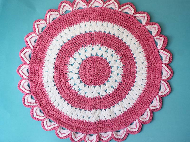 Ravelry: Beautiful Round Tablecloth pattern by AamraGul