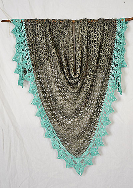 Ravelry: A Day at the Beach Shawl pattern by Stephanie Davies