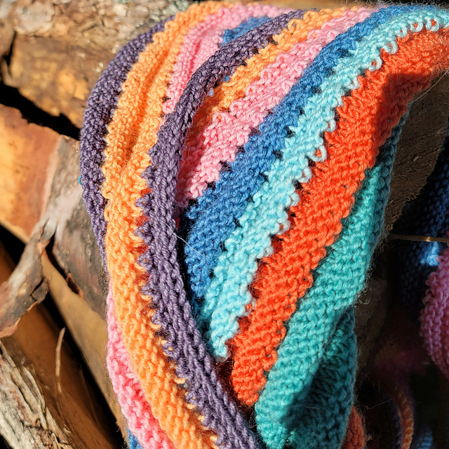 Ravelry: COURAGE – A Möbius Scarf pattern by Susan Dewey