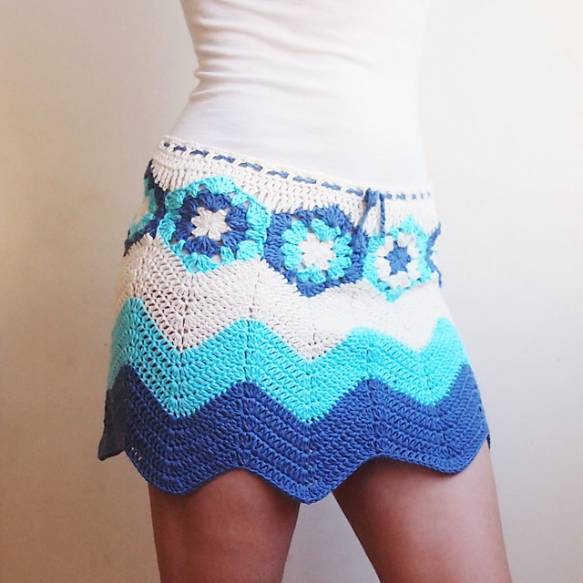 Ravelry: Granny flower hexagon ripples skirt pattern by Ana D