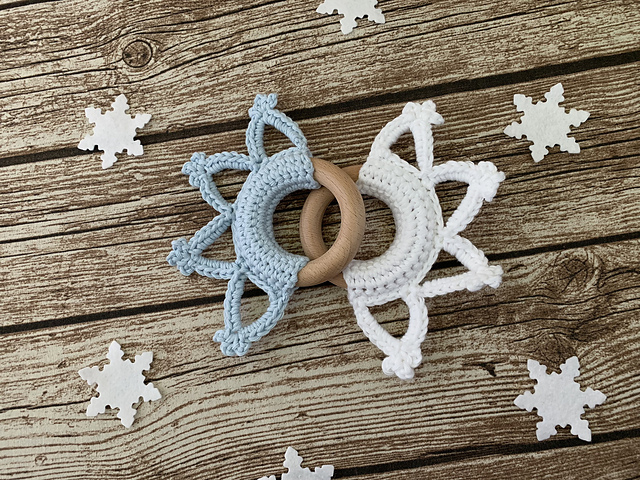 Ravelry: Snowflake teething ring/teether pattern by Adele Daisy Crochet