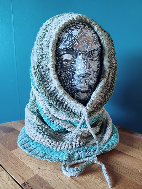 Ravelry: Phone Home Cowl pattern by Adelle Gardiner