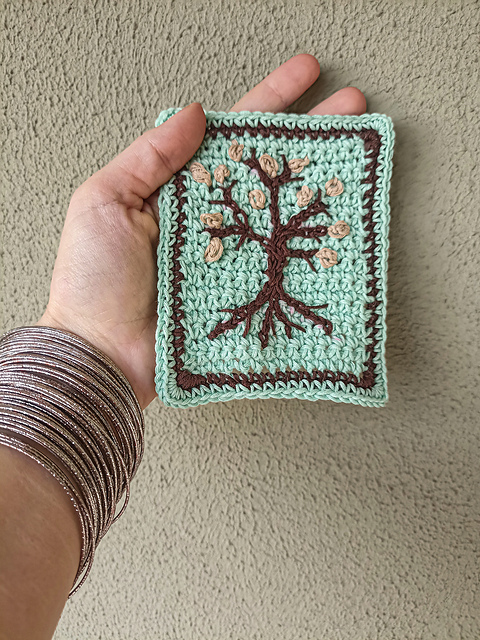 Ravelry: Tree of Life patch pattern by Afroditi Gaitanidi