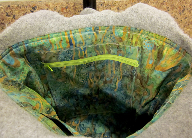 Ravelry: Agilejack's Striped Scrap Felted Wool Bag