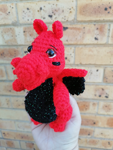 Ravelry: Agni Dragon pattern by Aileen Van der Berg