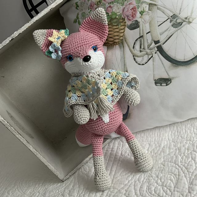 Ravelry: Faith the Fox pattern by Aimee Cunningham