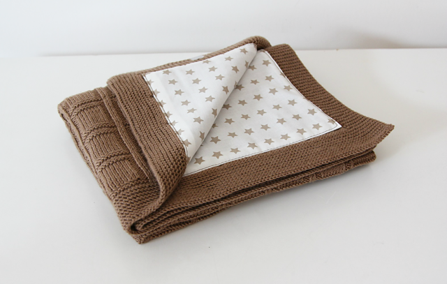Ravelry: Baby blanket Charlie pattern by Le Petit Mouton