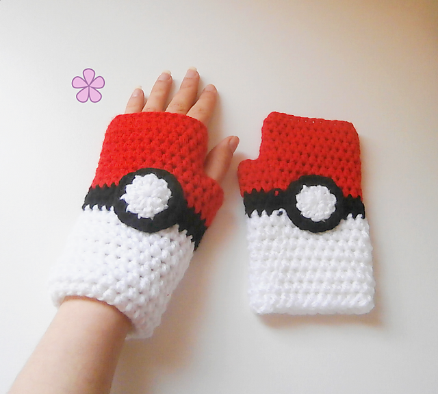 Ravelry: POKEMON mitts _ M38 pattern by Melissa Flores