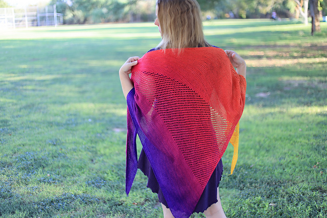 Ravelry: Sunbeam Shawl pattern by Aklori Designs
