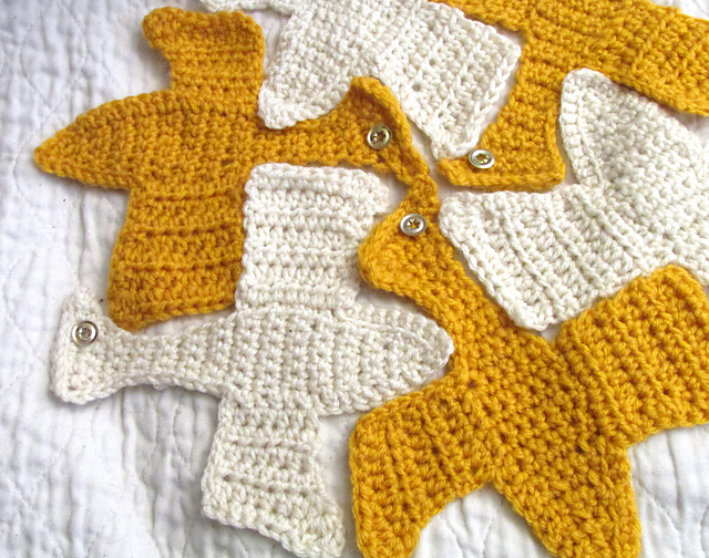 Ravelry: Escher Goose pattern by Akua Lezli Hope AkuaDesigns