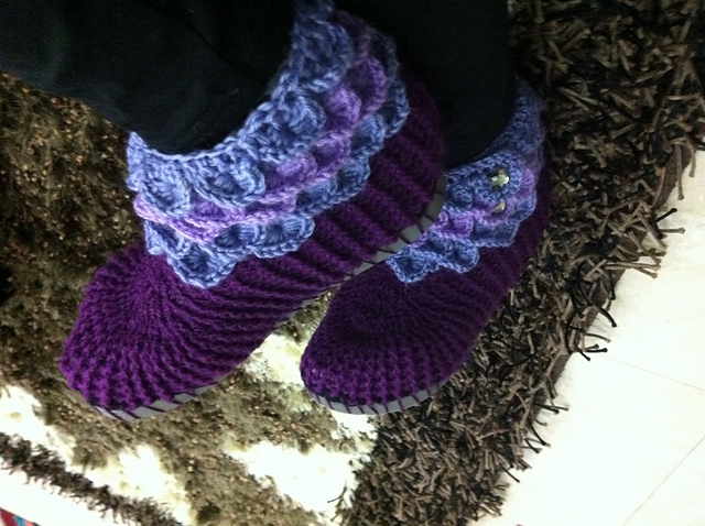 Ravelry: Alasi2007's Crocodile stitch boots