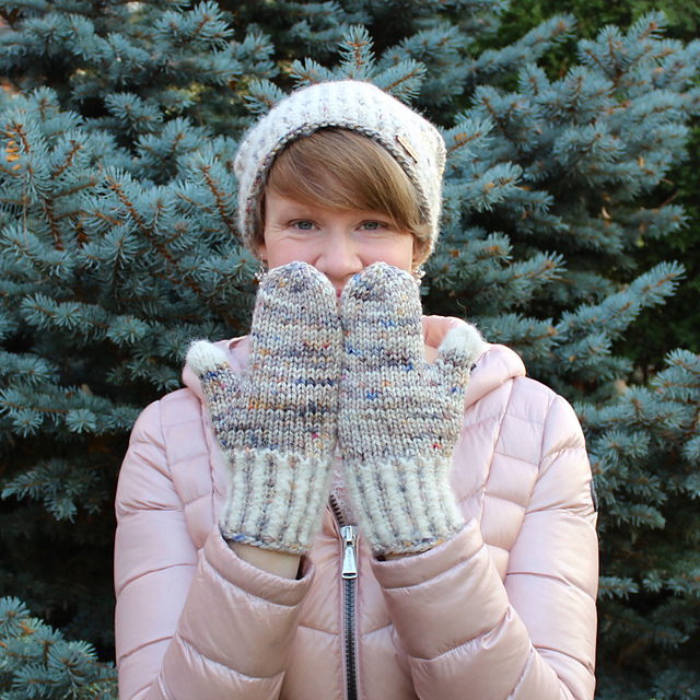 Ravelry: The Winter Market Mittens pattern by cold comfort knits