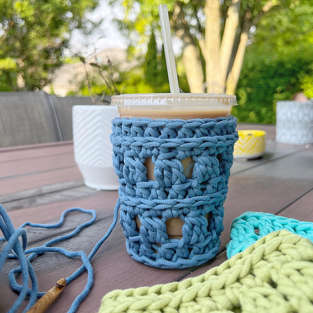 Ravelry: Partridge Iced Coffee Cozy pattern by Ali Knits Co