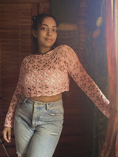 Ravelry: Love In Bloom pattern by Alice Briallen