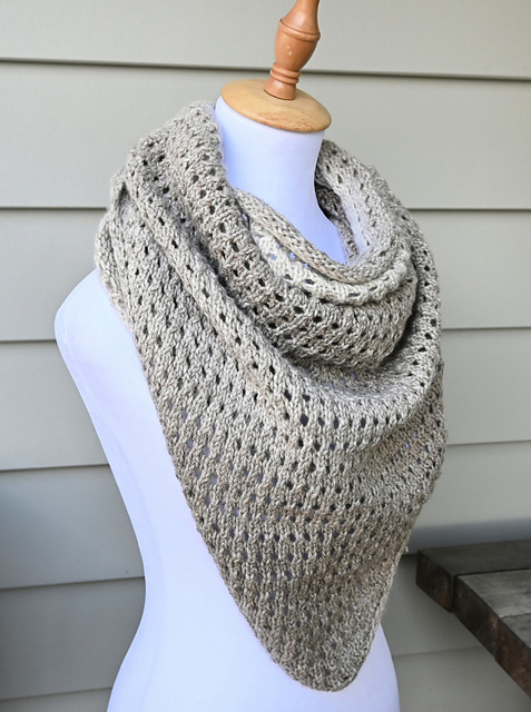 Ravelry: Bird Net Shawl pattern by Lisa Hight