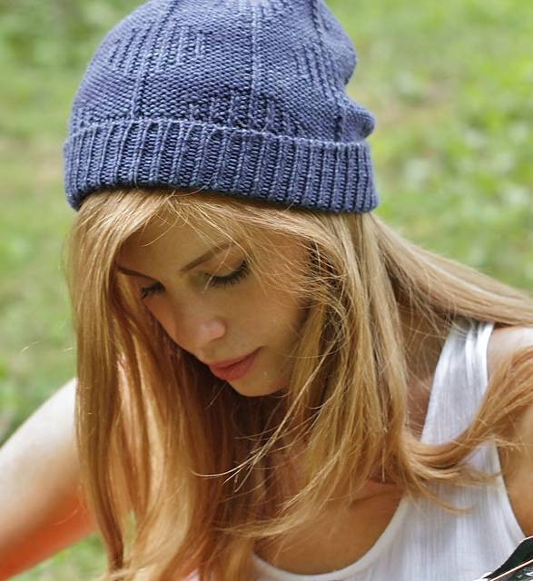 Ravelry: Rainy Tuesdays pattern by Alicia Plummer