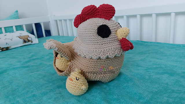 Ravelry: Hen with chicks memory game pattern by Alina Hoza