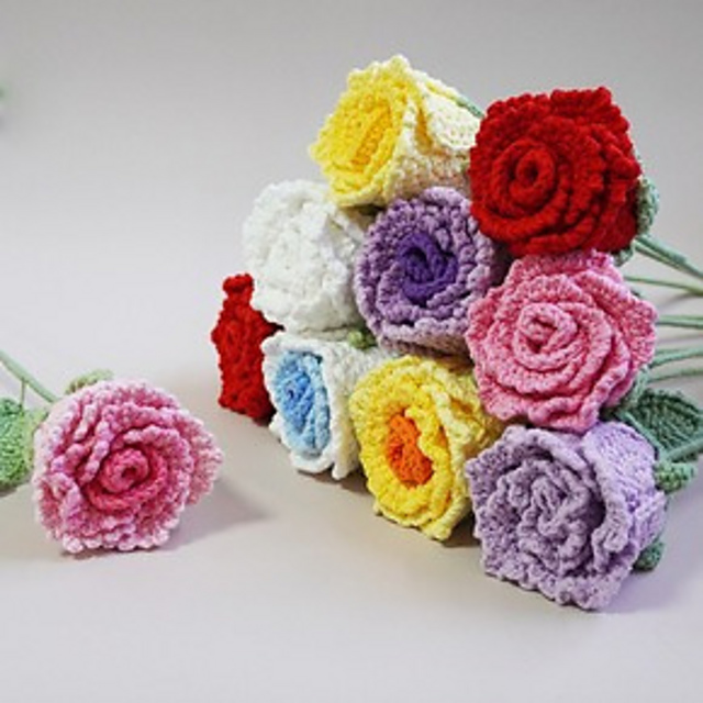 Ravelry: Roselle Rose pattern by Alina Handmade