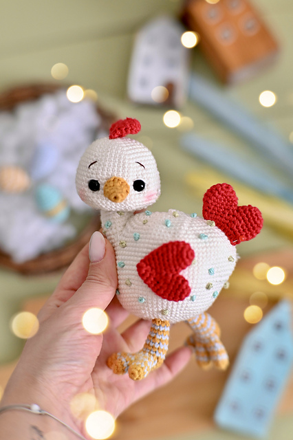 Ravelry: Chicken Coco pattern by Alina Yapaeva