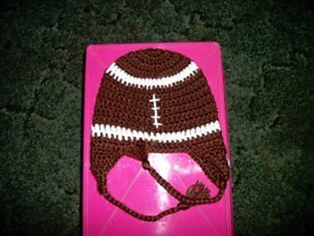 Ravelry: Football Hat pattern by Sandra Clifton