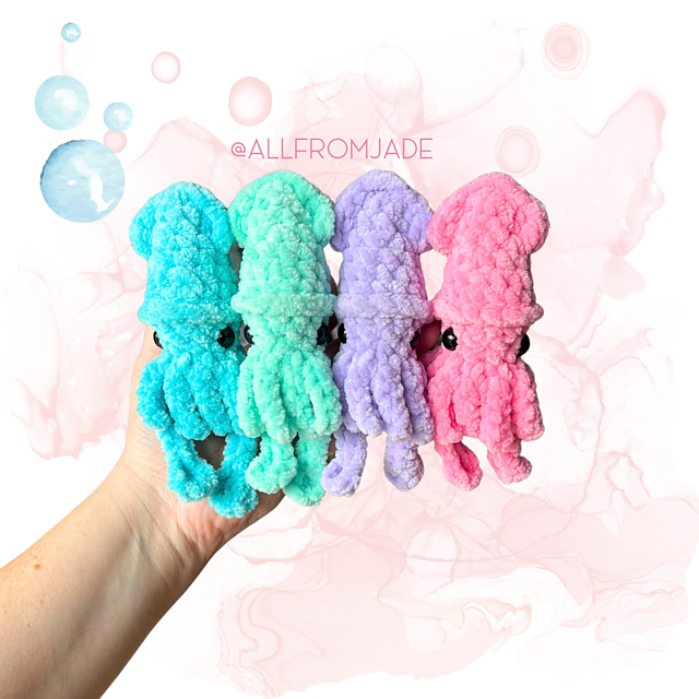 Ravelry: Squishy Squid pattern by Jade Gauthier-Boutin