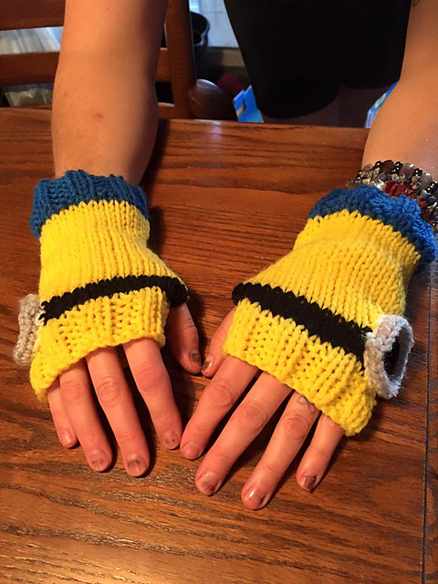 Ravelry: Despicable Me Minion Fingerless Mitts pattern by Alley Kat's ...