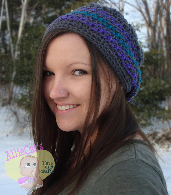 Ravelry: Pixels and Peaks Reversible Slouch pattern by RaeLynn Orff