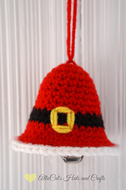 Ravelry: Kringle Bell Ornament pattern by RaeLynn Orff