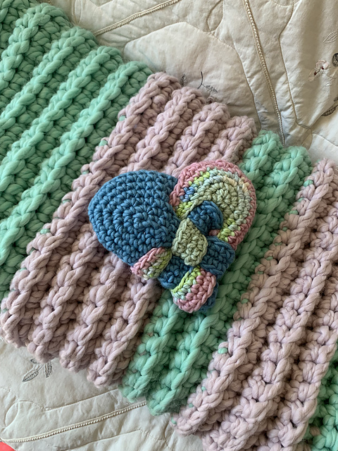 Ravelry: Be My Baby Blanket pattern by Marie Perry