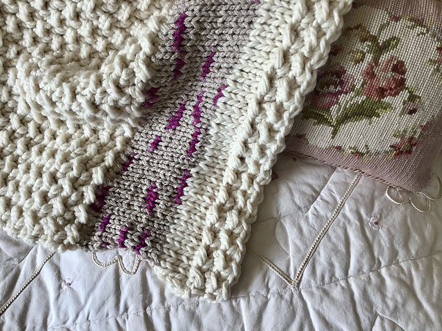 Ravelry: The Lark Baby Blanket pattern by Marie Perry