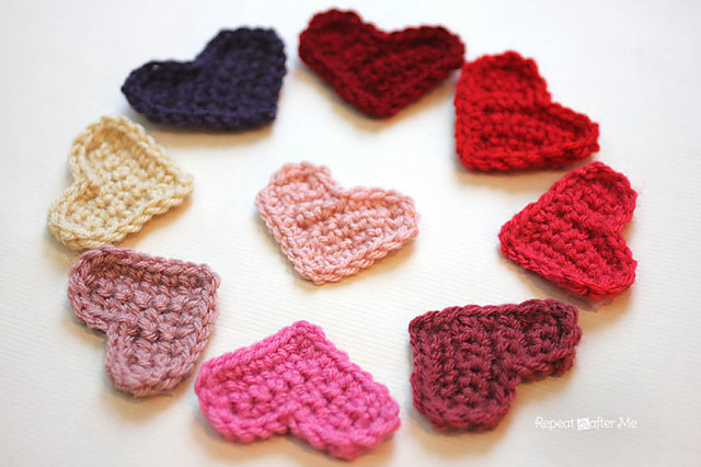 Ravelry: Easy Heart pattern by Sarah Zimmerman