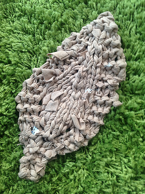 Ravelry: Leaf Face Cloth pattern by Stefanie Japel