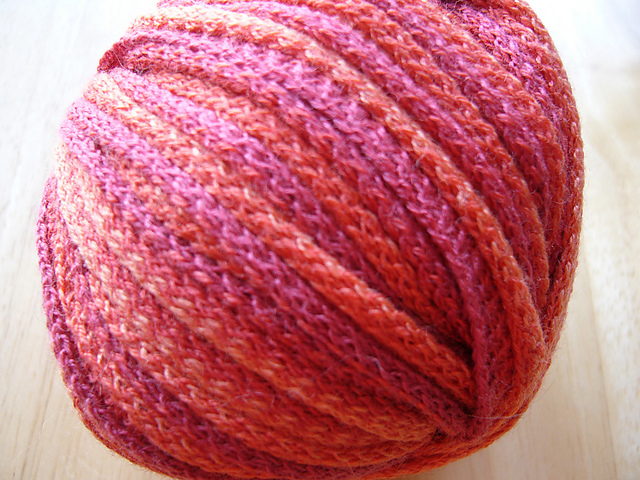 Ravelry: Universal Yarn Tango